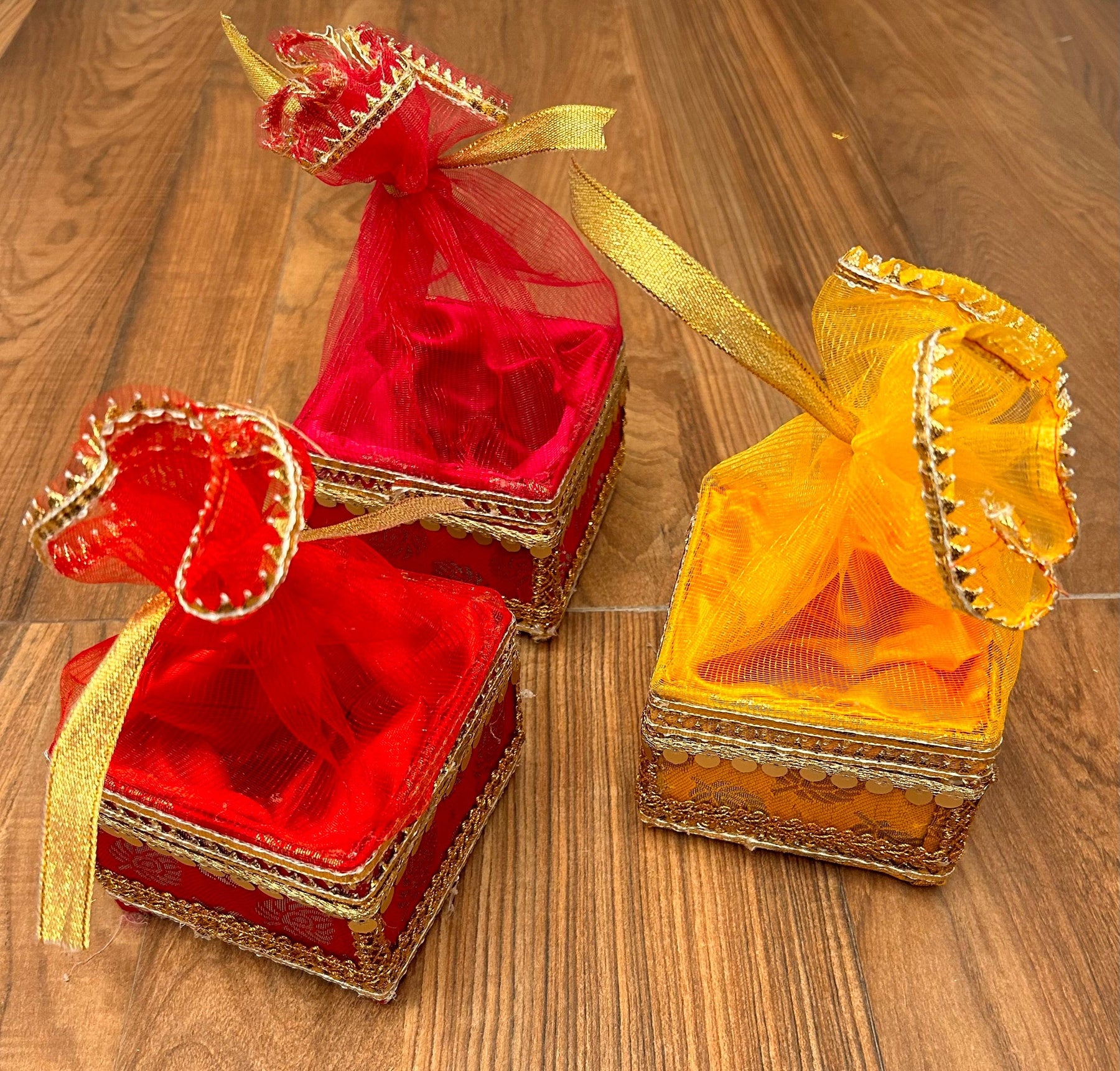 Designer Mithai Box hamper / Indian wedding favours hamper basket for ...