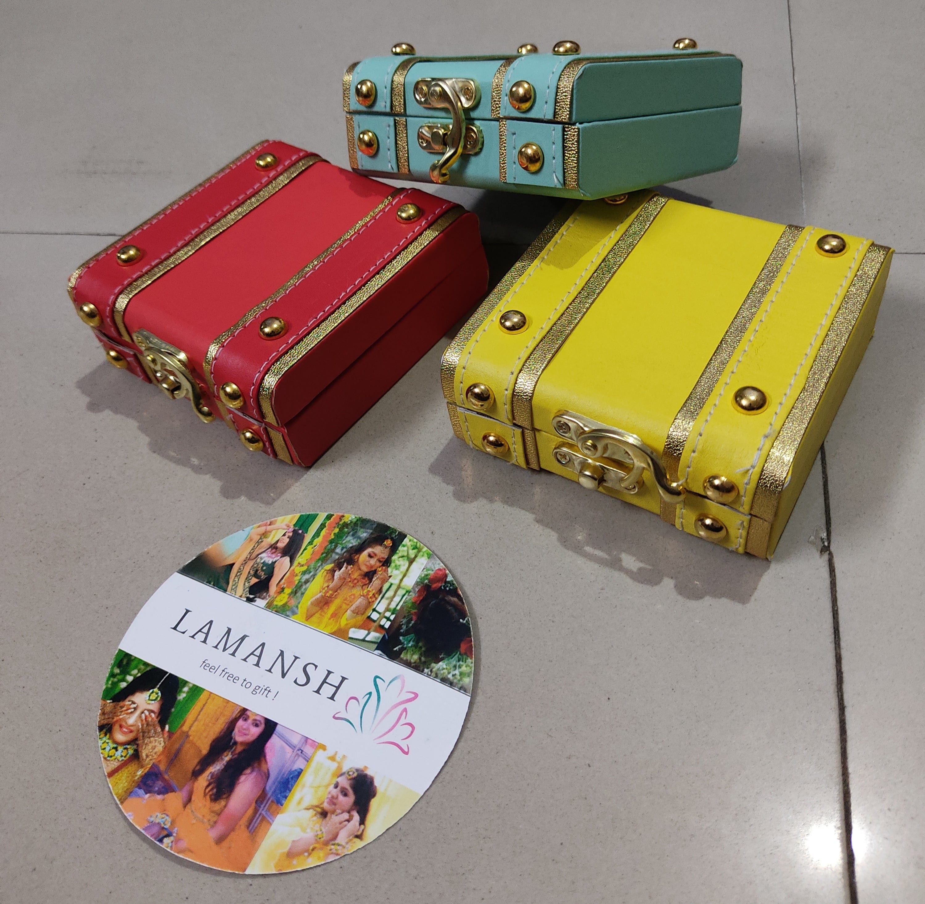 Pack of 100 pcs (4*4*1.5 inch) Leatherette mini trunk boxes for giftin ...