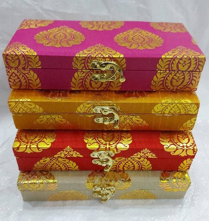 silk gift box