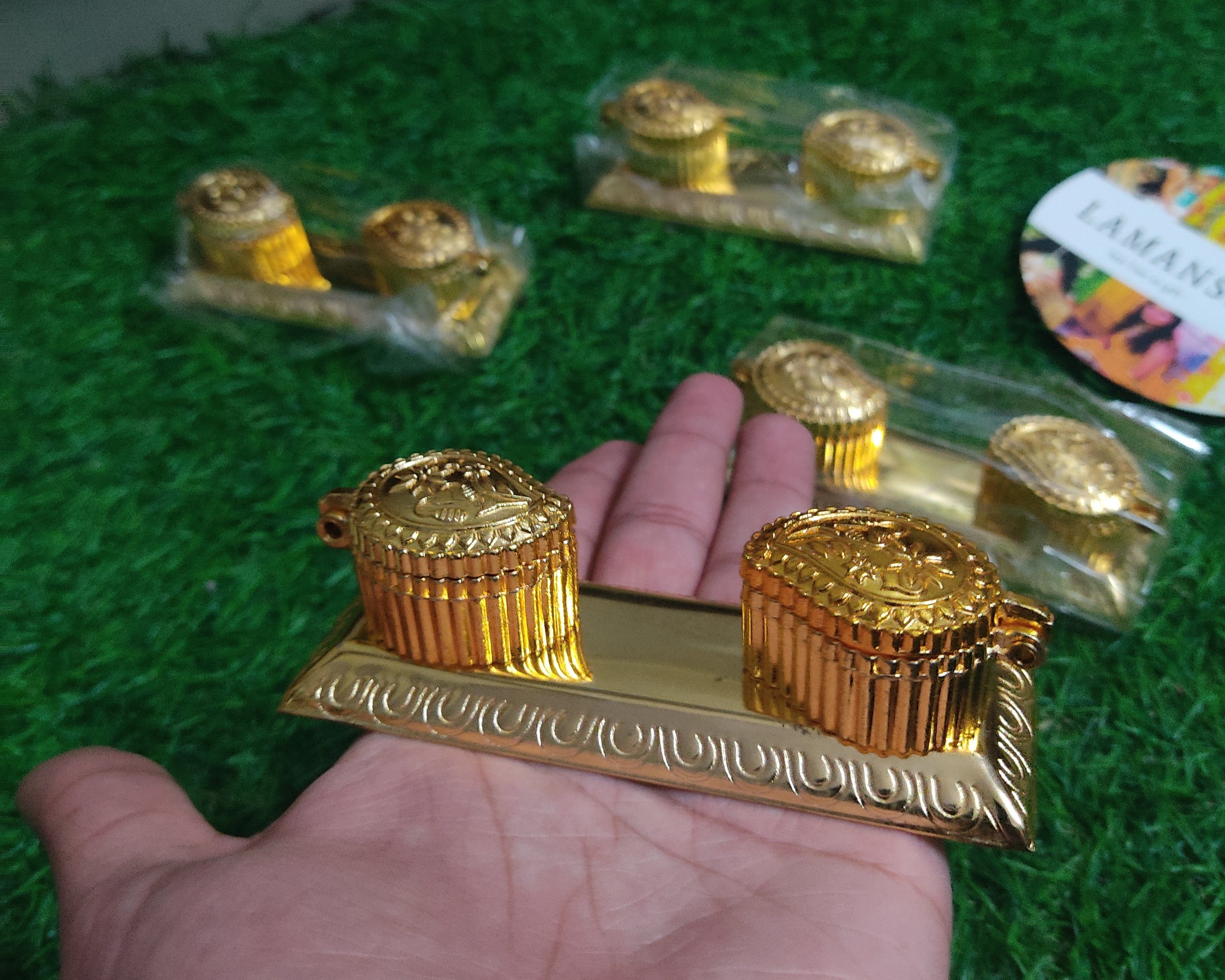 LAMANSH Brass Roli Chandan Kumkum Dani Box Container For Puja / Metal ...